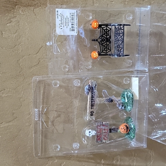 Lemax | Holiday | Spooky Town Lemax Halloween Decor Spiderweb Bench ...